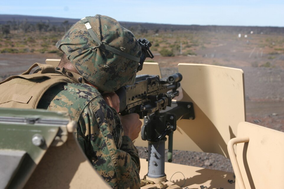 CAAT 1 conducts M240G training > Marine Corps Base Hawaii > News ...