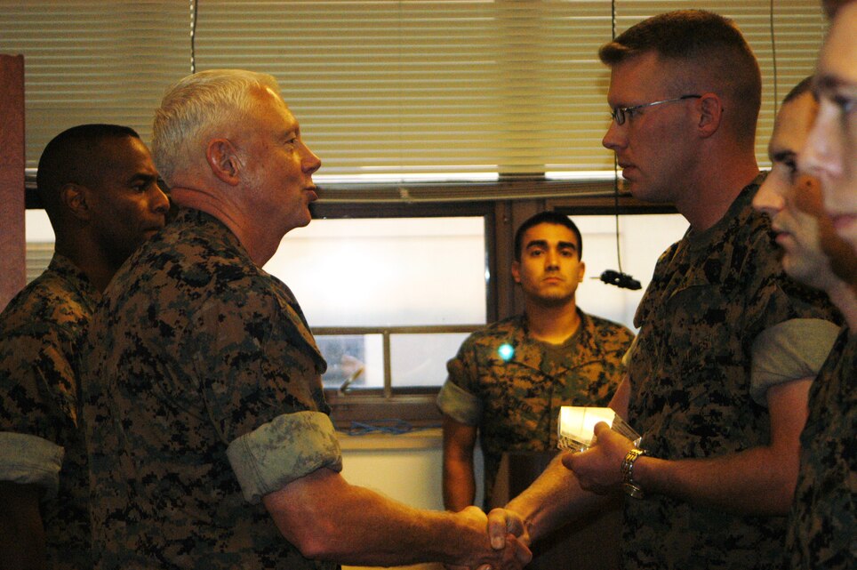 MarForRes G-6 earns 2nd place CIO award > U.S. Marine Corps Forces ...