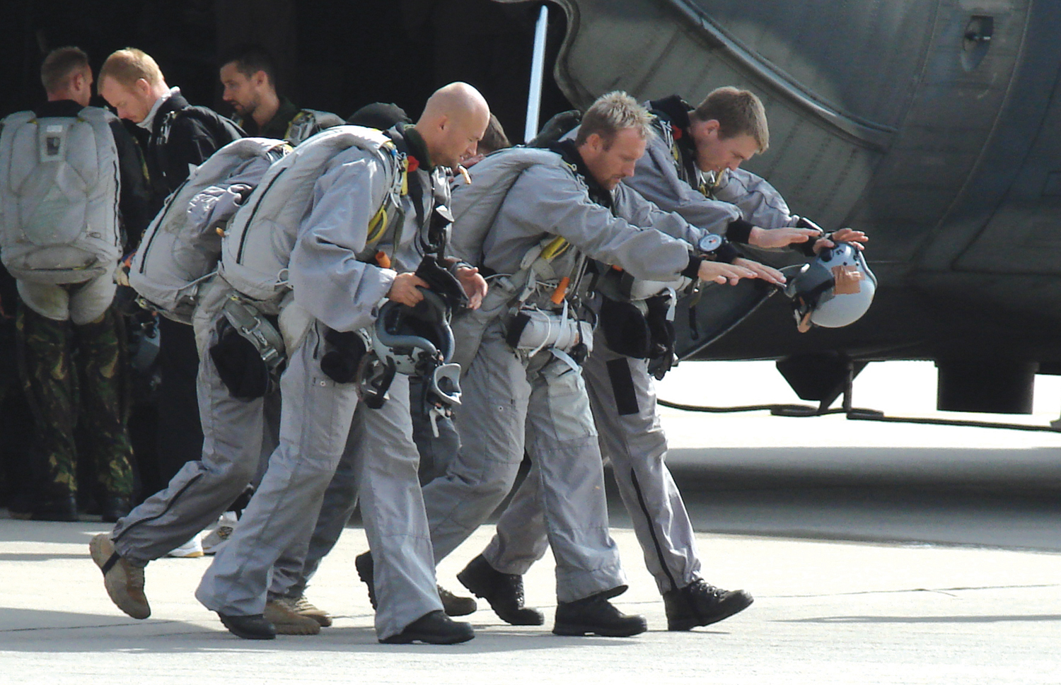 Wing shares tricks of trade with multinational counterparts > 919th ...