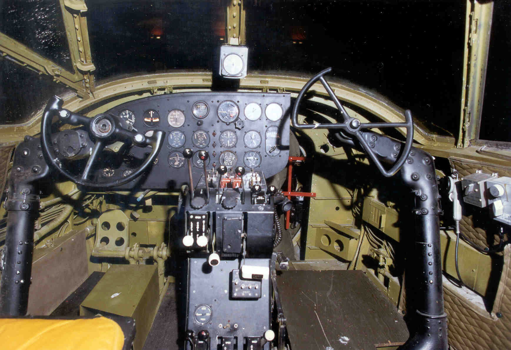 B26 Cockpit