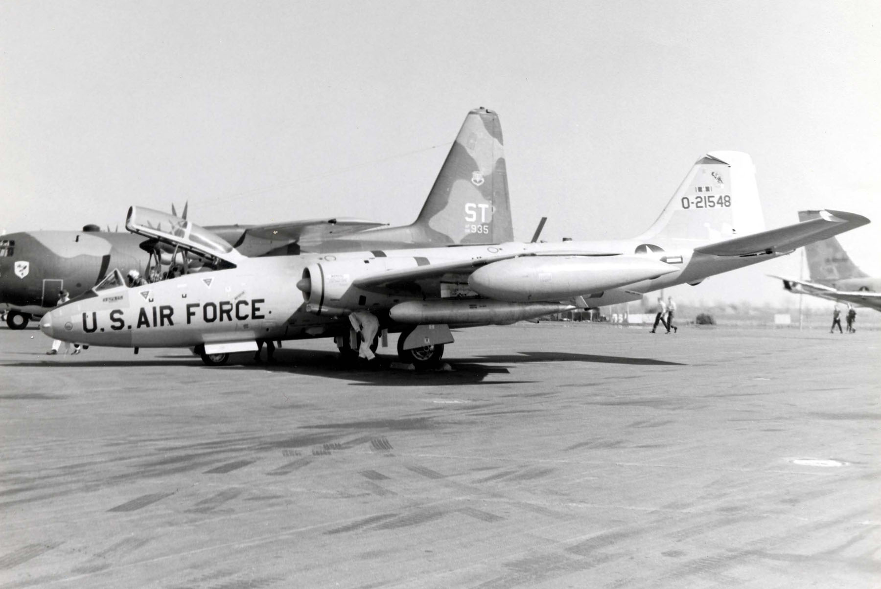 Martin EB-57B Canberra