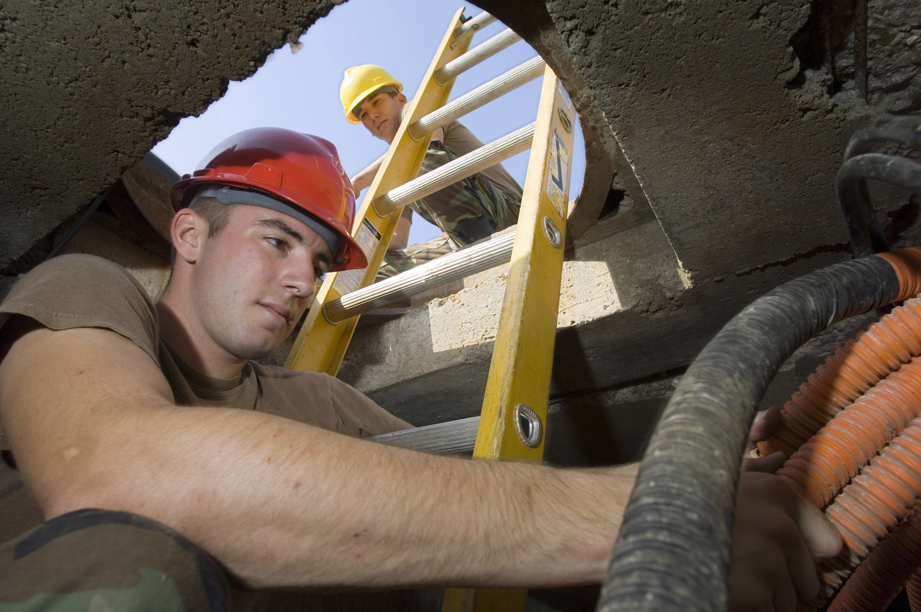 Down a manhole > Air Force > Article Display