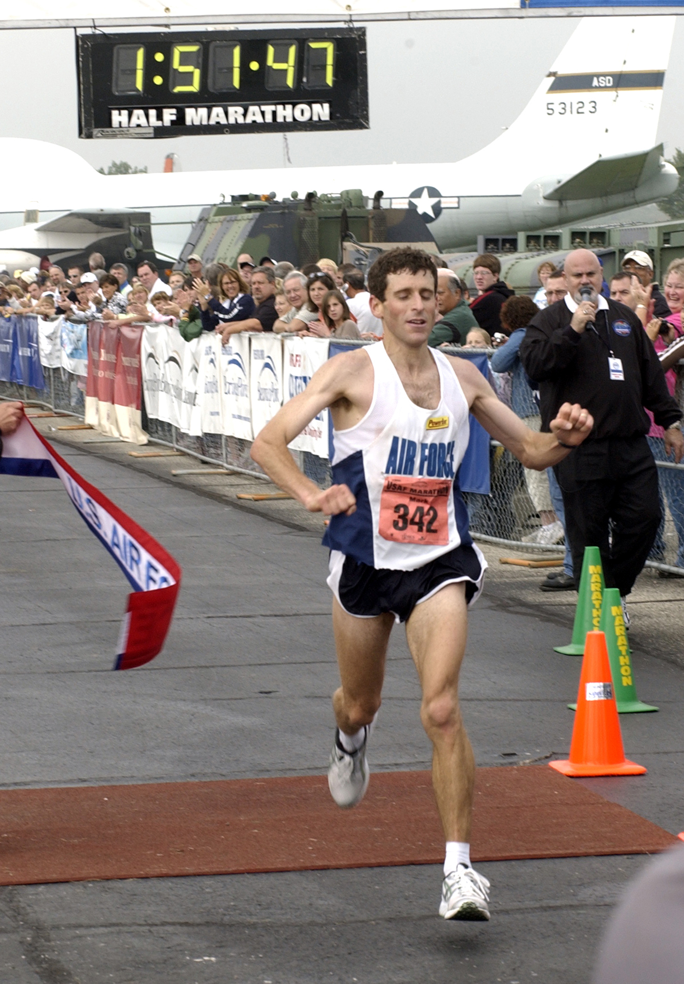 Airman, Soldier take top Air Force marathon races > Air Force > Article ...