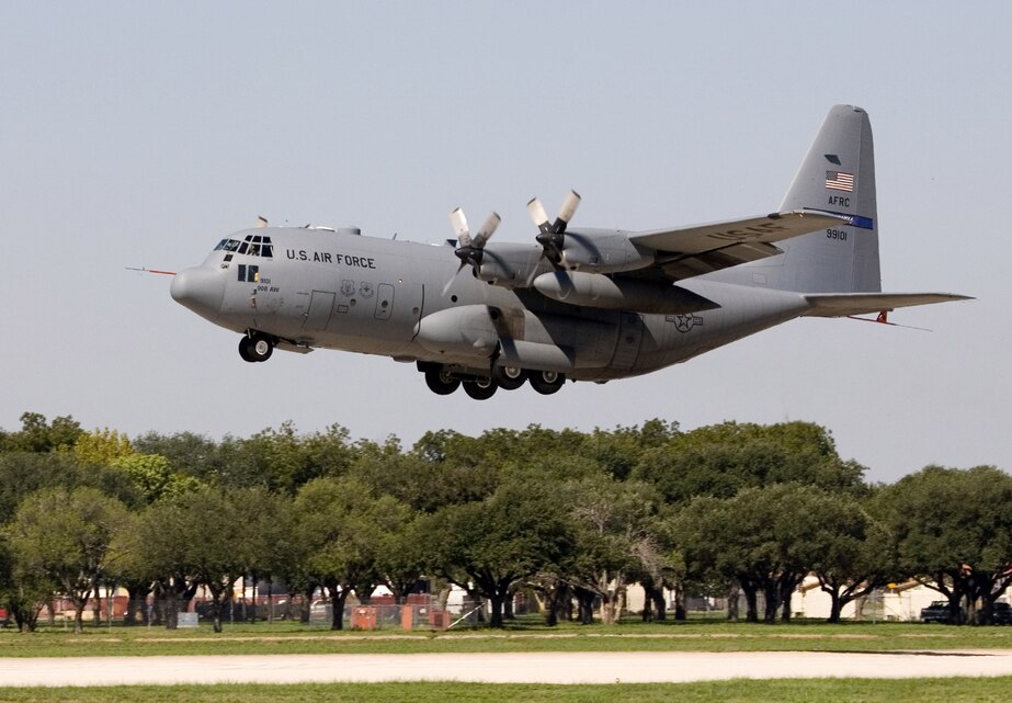 C-130 AMP flies for first time > Marine Corps Logistics Base Albany ...
