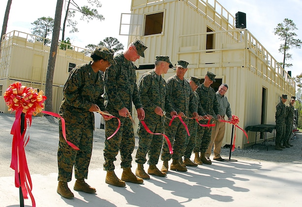 Mobile urban training facility unveiled > Marine Corps Base Camp ...