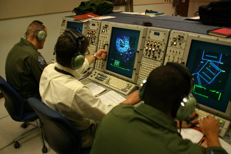 Comm & AWACS: Exploring link between 552nd Communications Group, AWACS ...