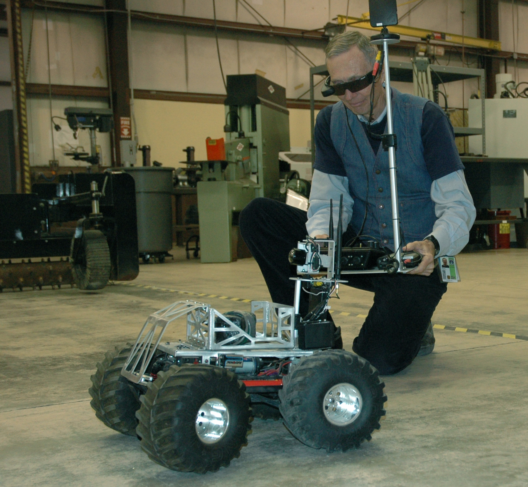 'Robotics Week' will put local students at helm of advanced AF ...