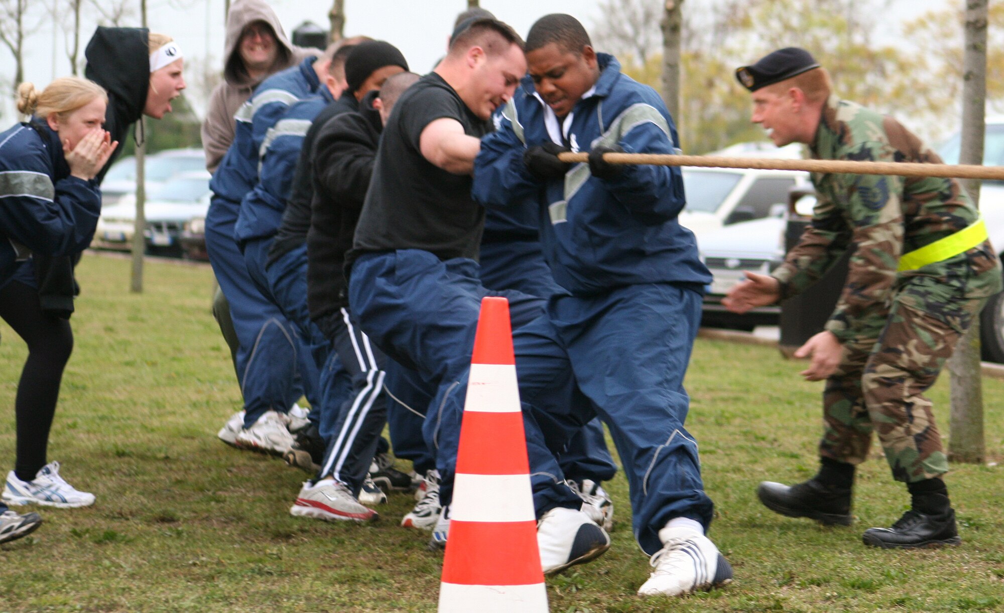 31st SFS holds sports day > Aviano Air Base > News Display