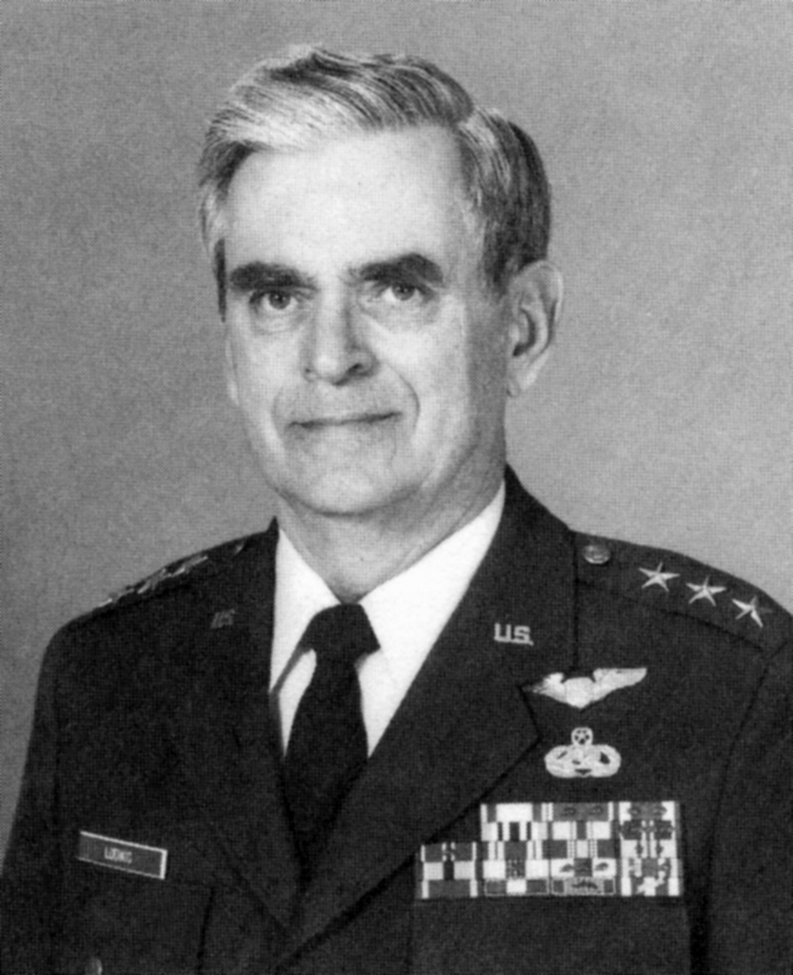 LIEUTENANT GENERAL ROBERT H. LUDWIG > Air Force > Biography Display