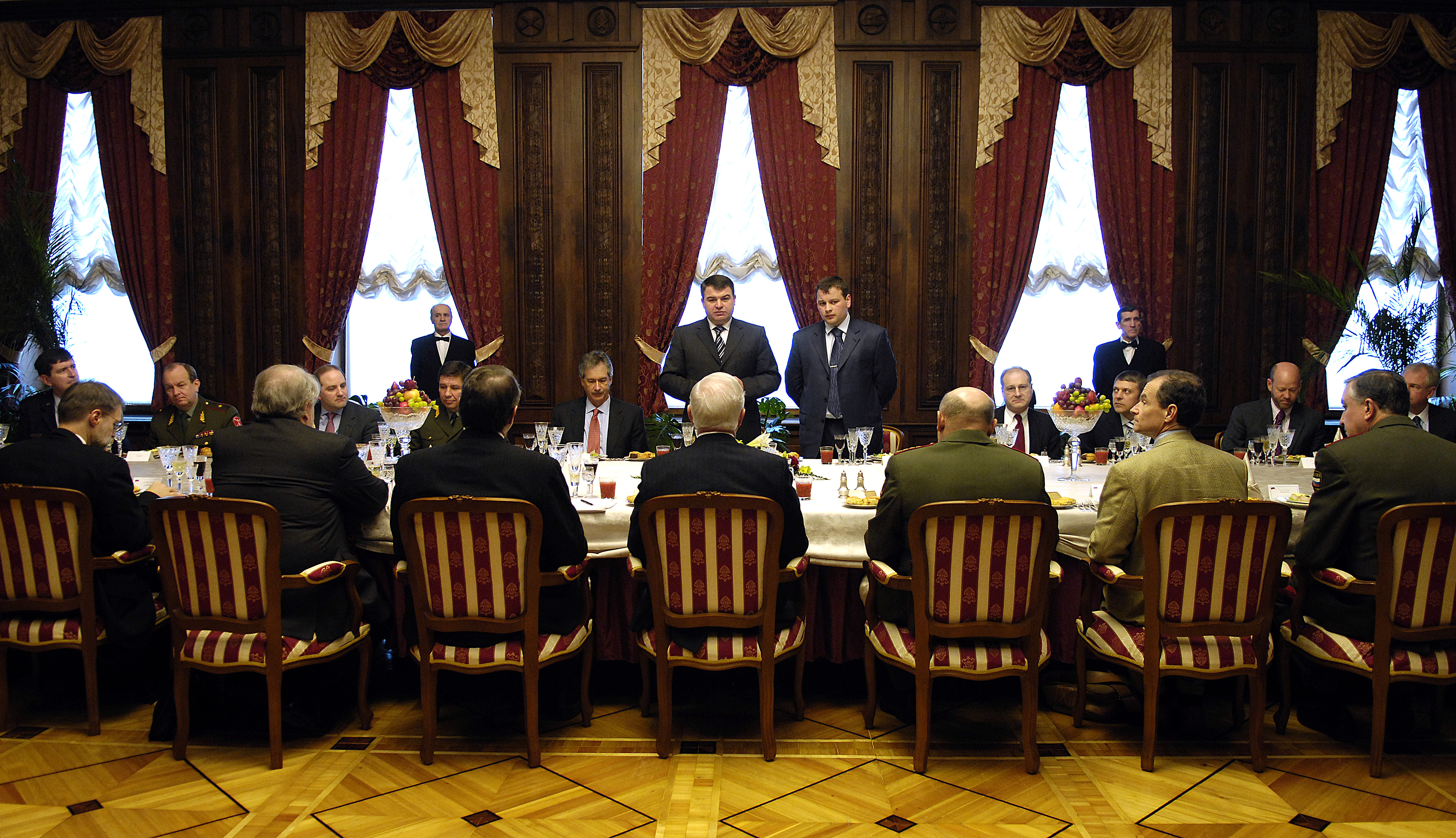 Russian Minister of Defense Anatoly Serdyukov toasts Defense Secretary ...