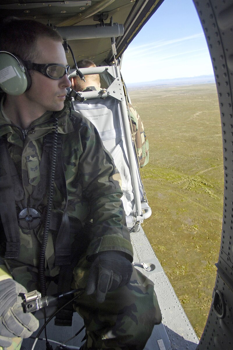 Gunfighters clear bombing range > Mountain Home Air Force Base ...