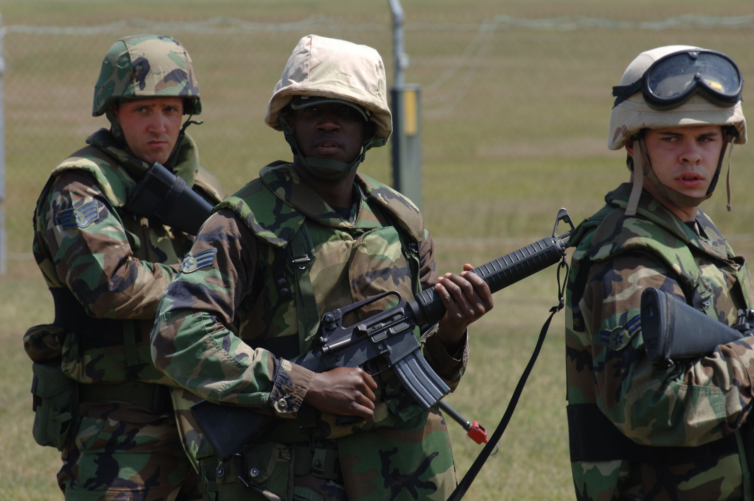 A snapshot of 2007 > Columbus Air Force Base > Article Display