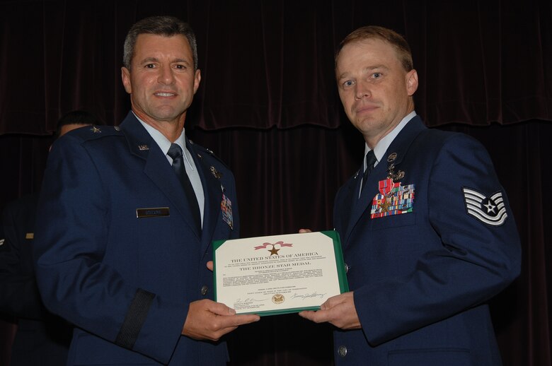 Three combat Airmen recognized > Whiteman Air Force Base > News