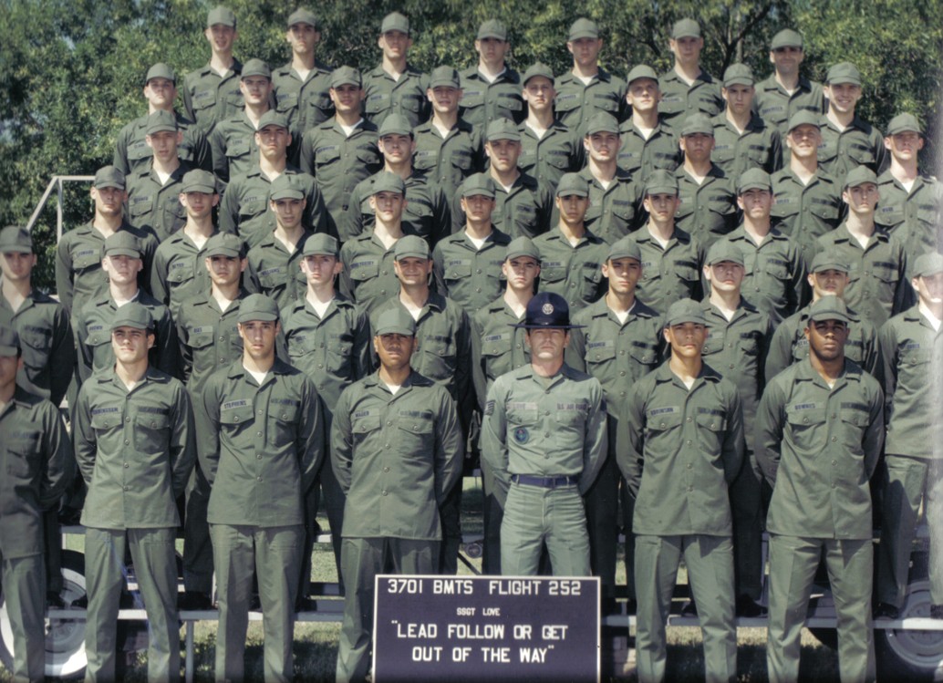 3701 Flt 252 Aug 1986