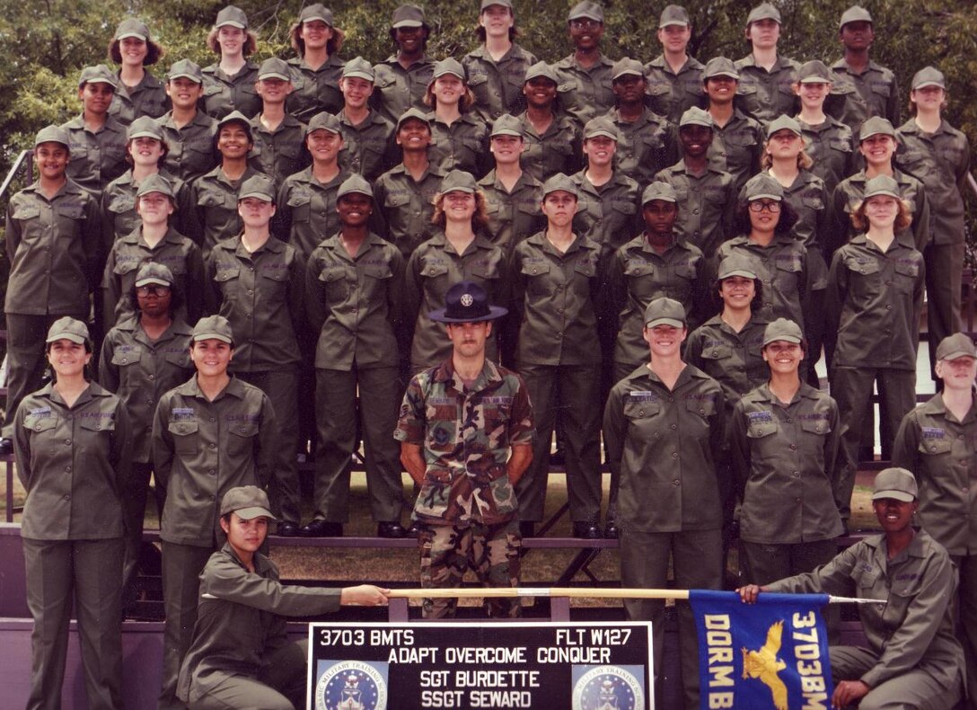 3703 Flt W127 Jun 1988