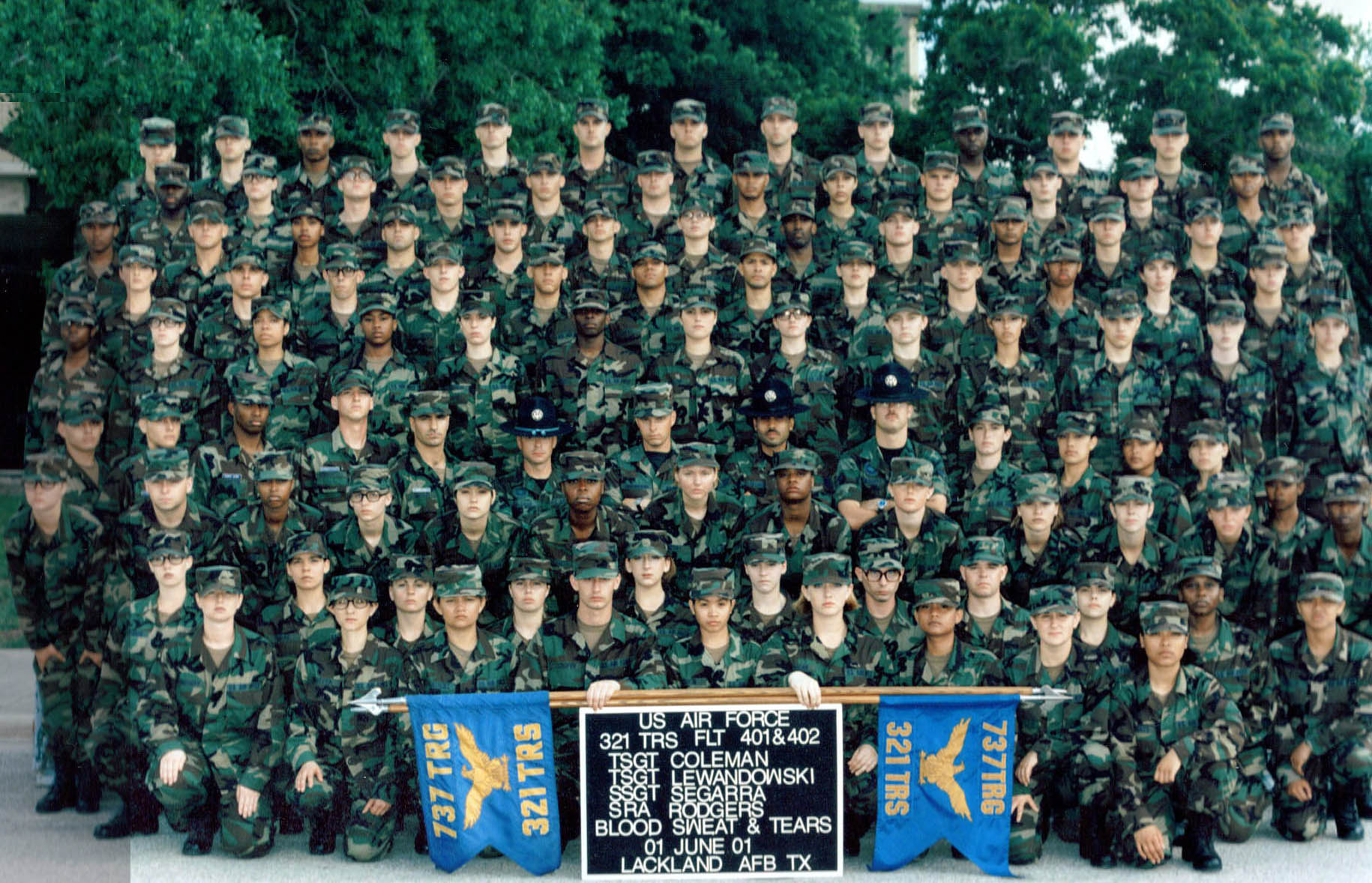 321 Flt 401-402 Jun 2001