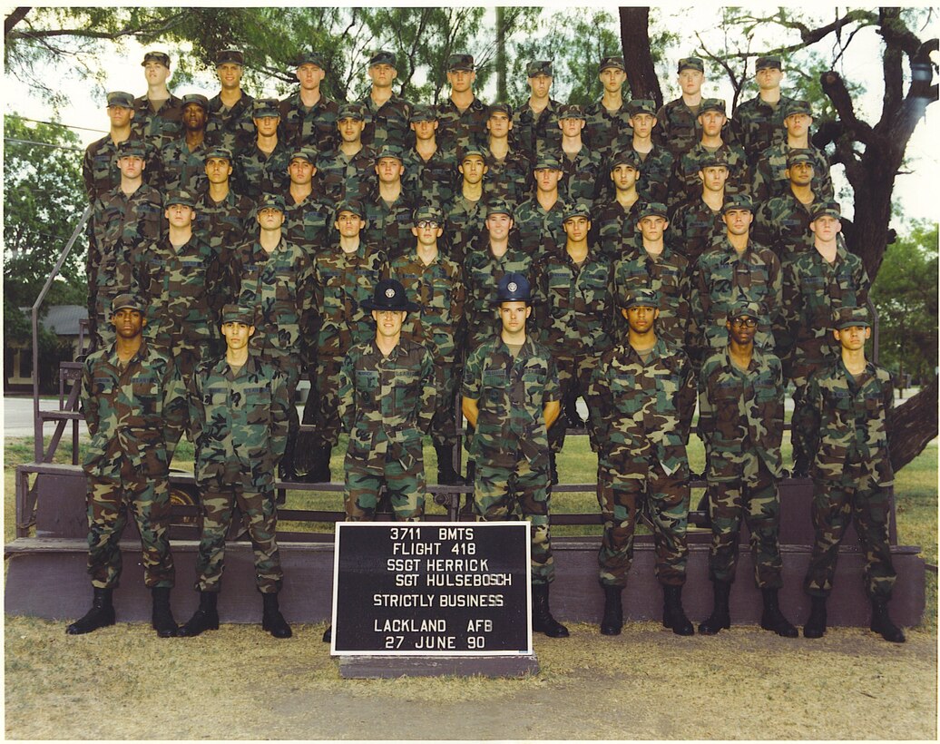 3711 Flt 418 Jun 1990