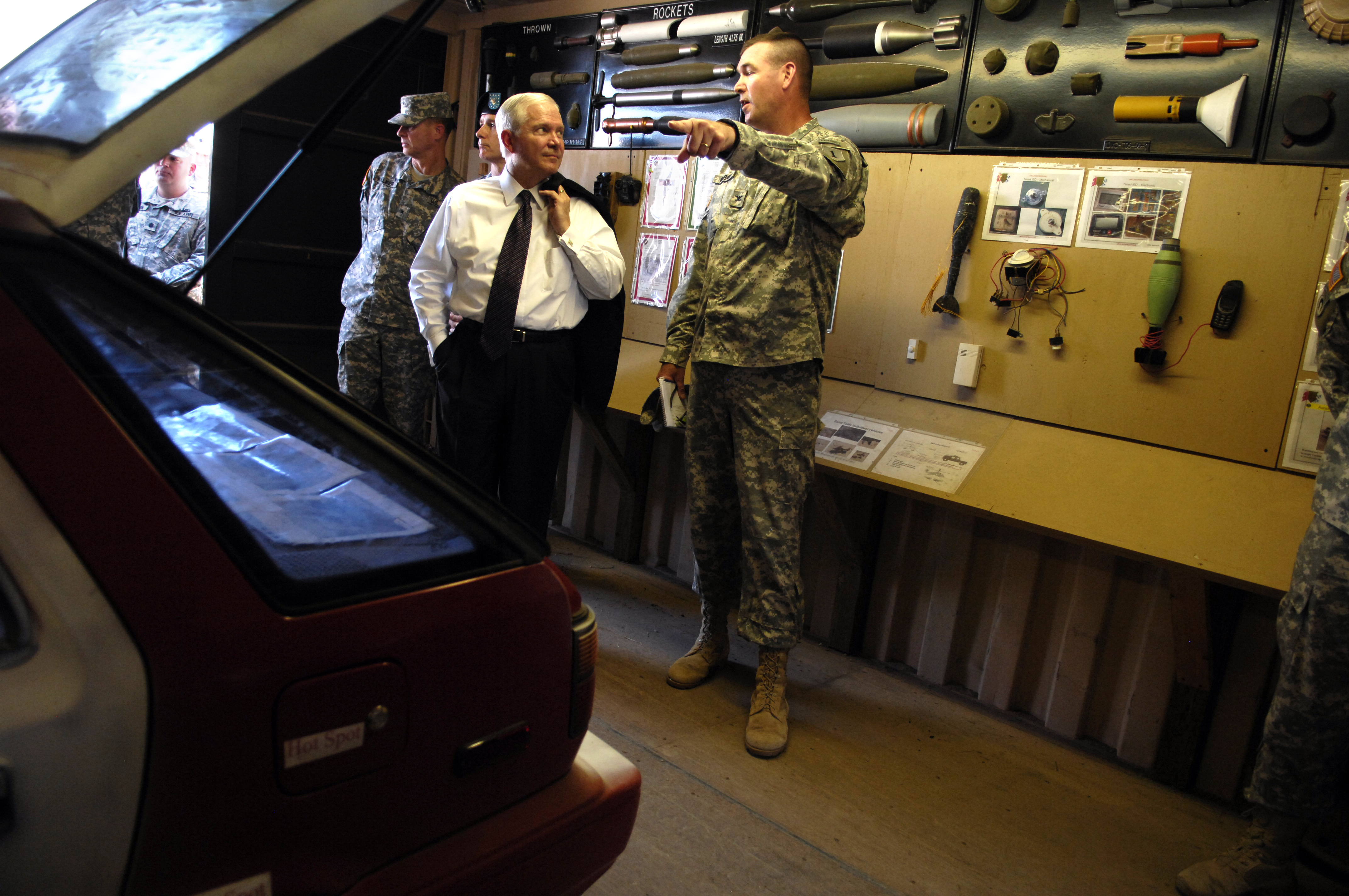Col. Jeff Ingram, 1st Brigade commander, briefs Defense Secretary ...