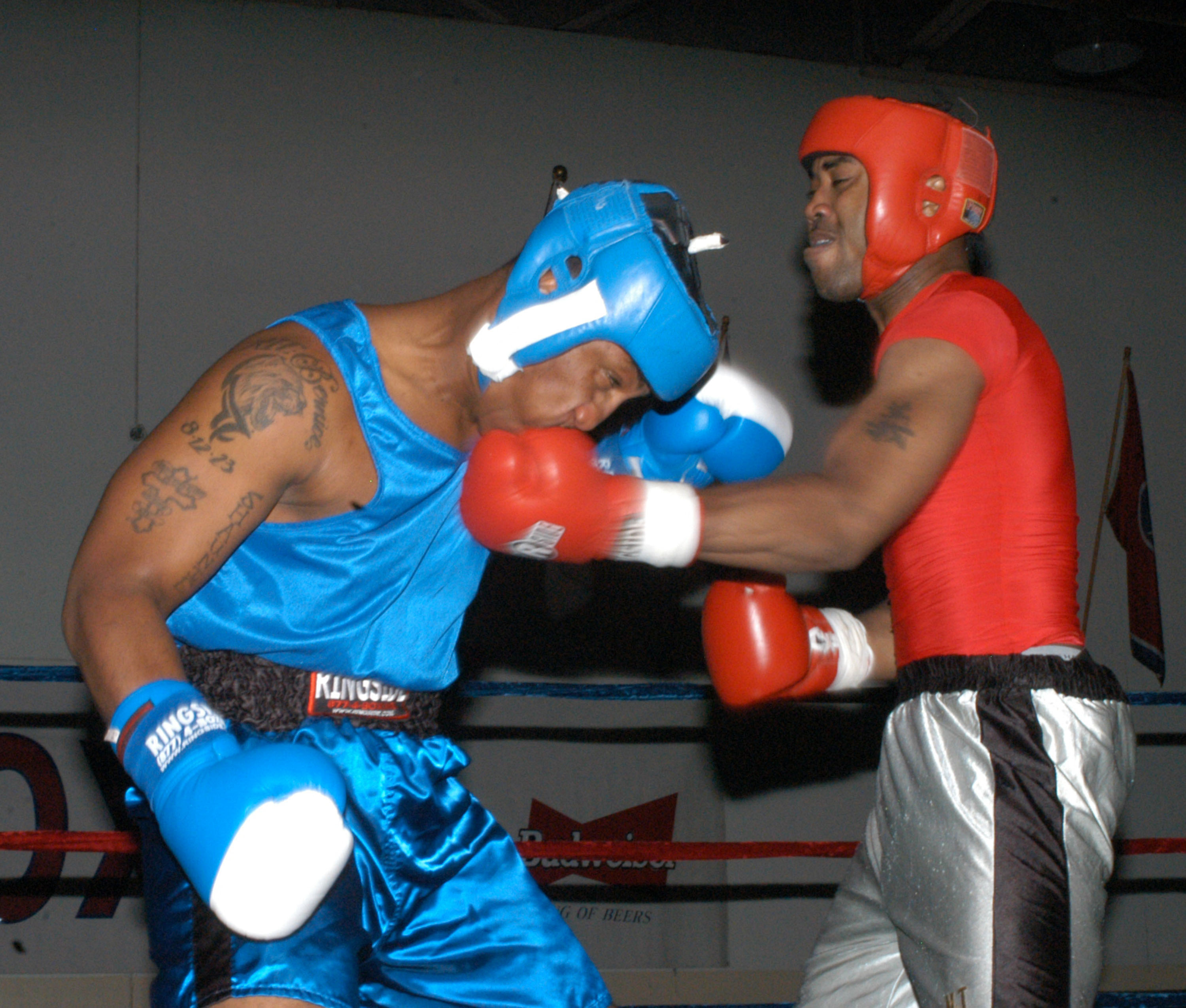 Soldiers, Airmen 'smoke' each other during USAG Humphreys boxing ...