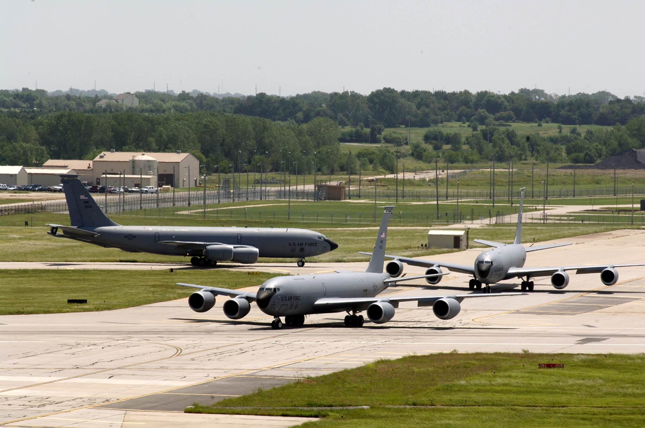Elephant walk > Air Force > Article Display