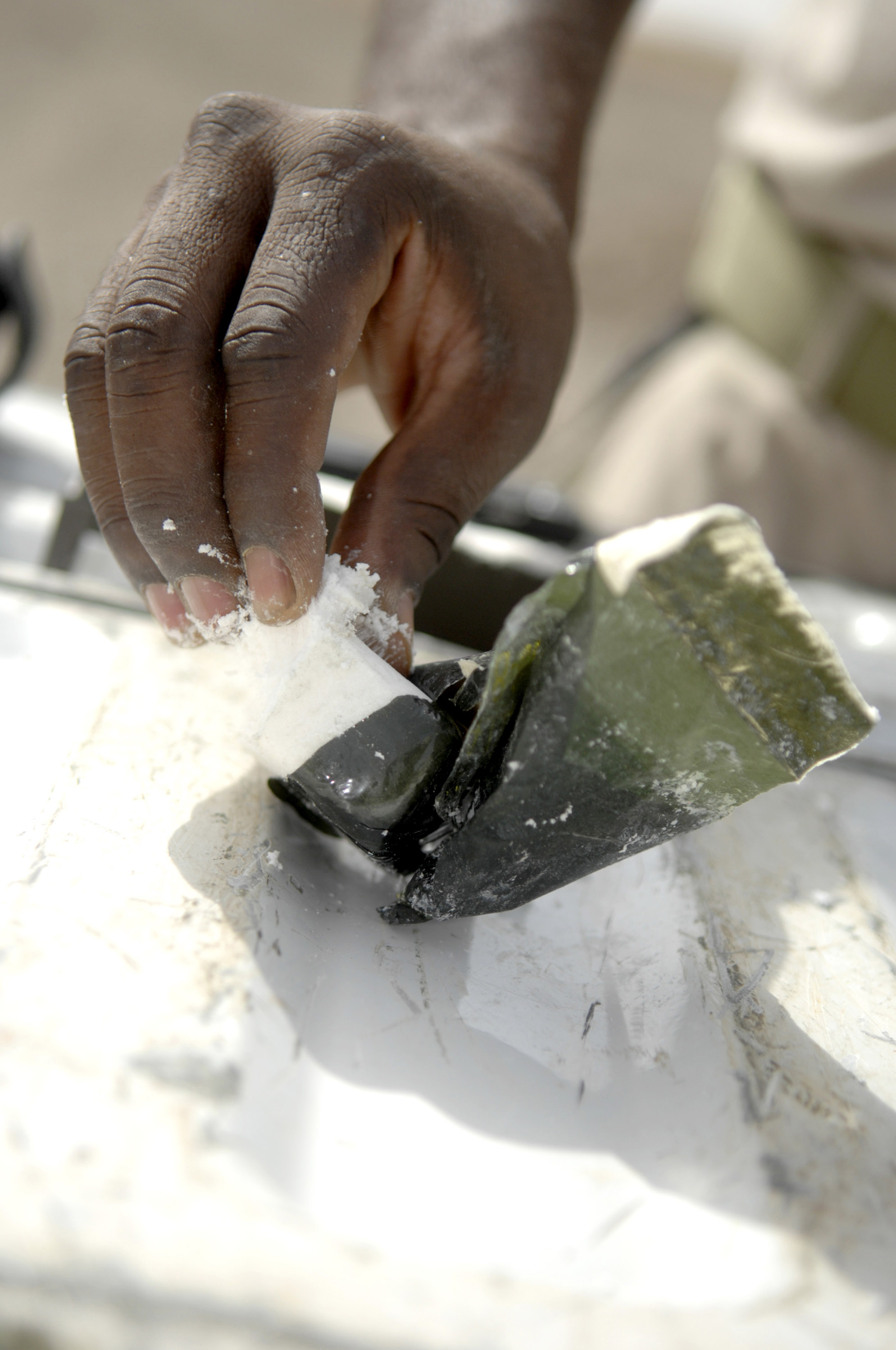 Disposal by controlled detonation > Air Force > Article Display