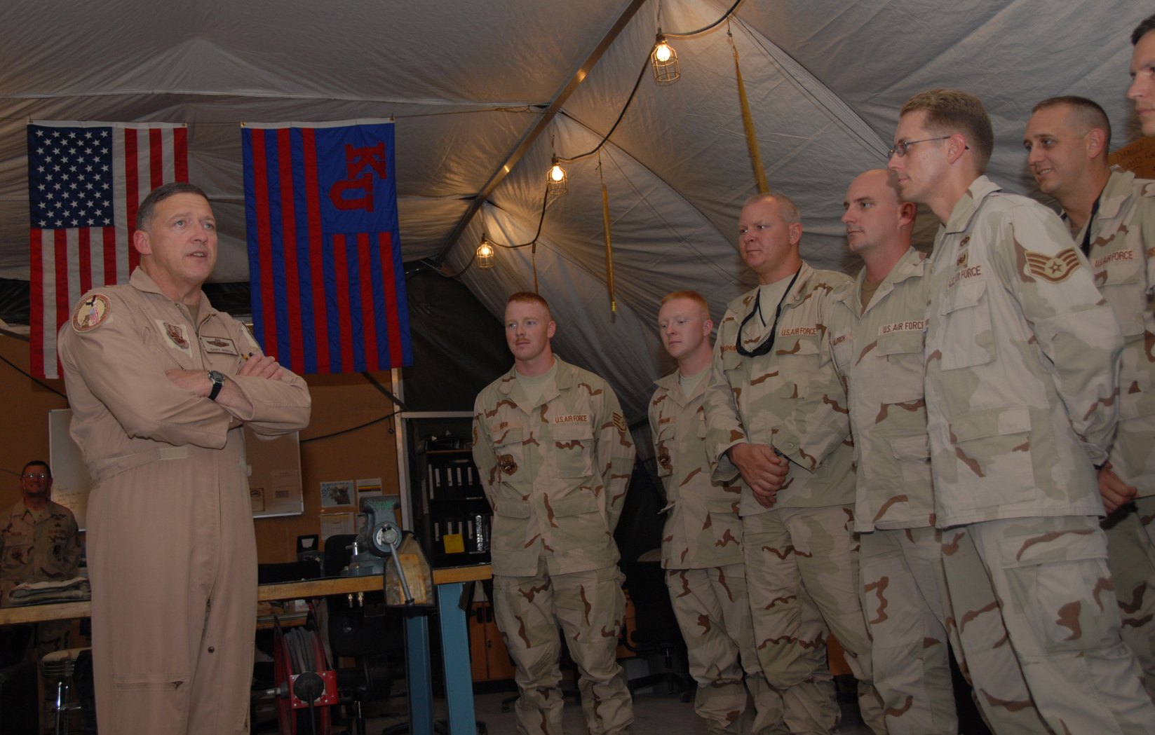 CENTAF commander visits 379th Air Expeditionary Wing > U.S. Air Forces ...