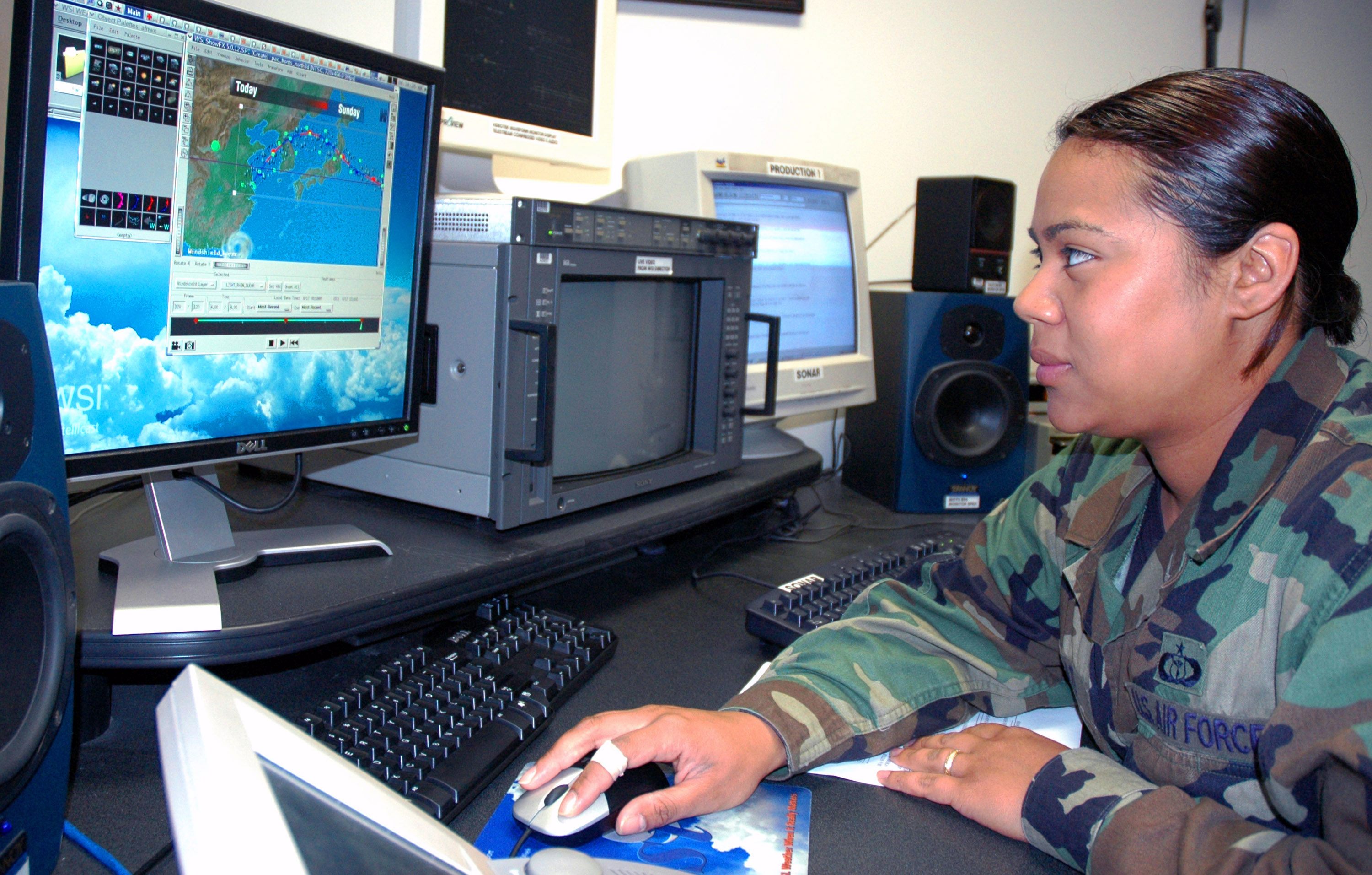 Weather center receives production system upgrades > Air Force ...