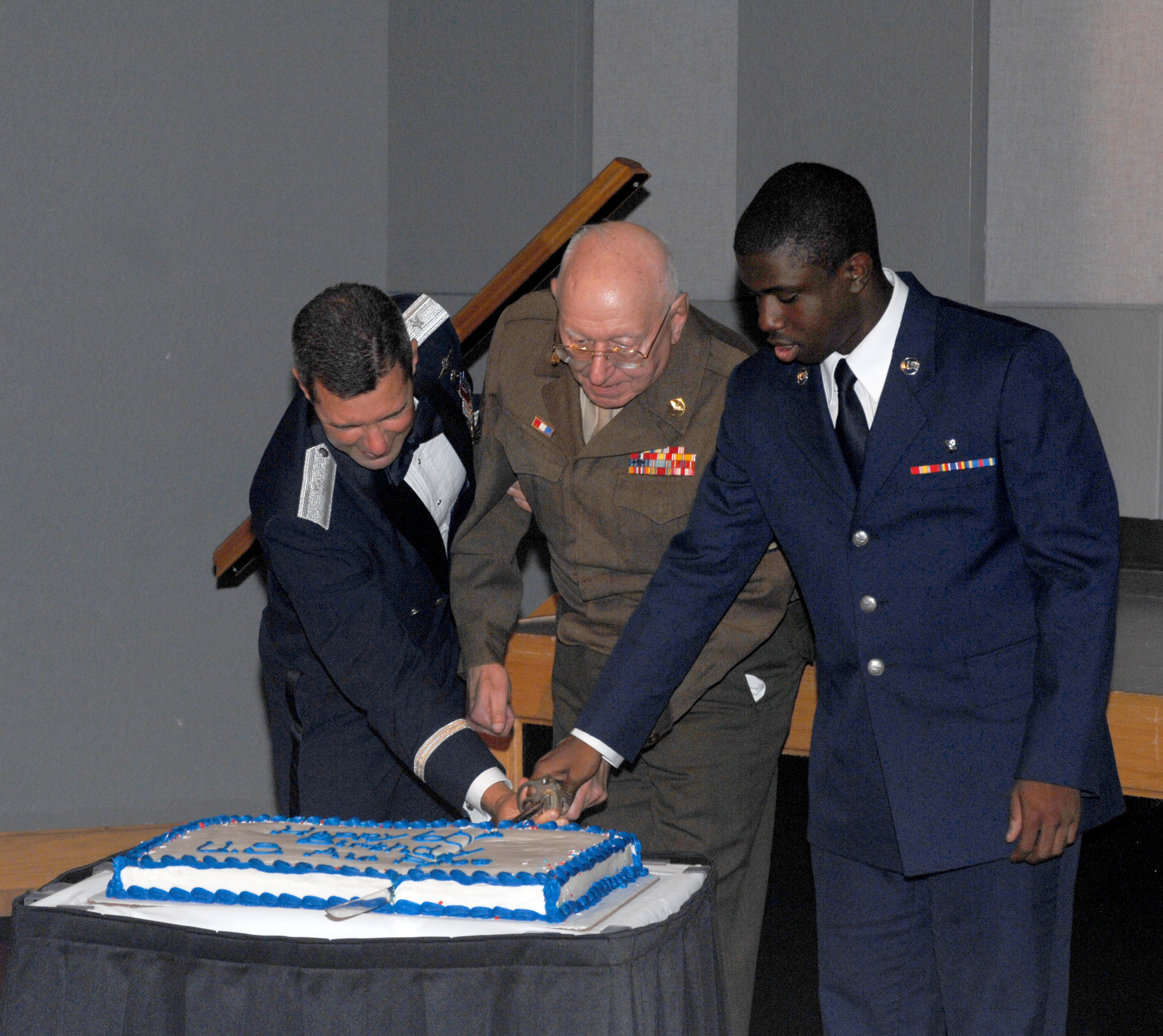 Air Force Ball commemorates 60th anniversary > Whiteman Air Force Base ...