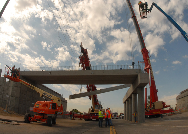 Bridgin' the gap > Luke Air Force Base > Article Display