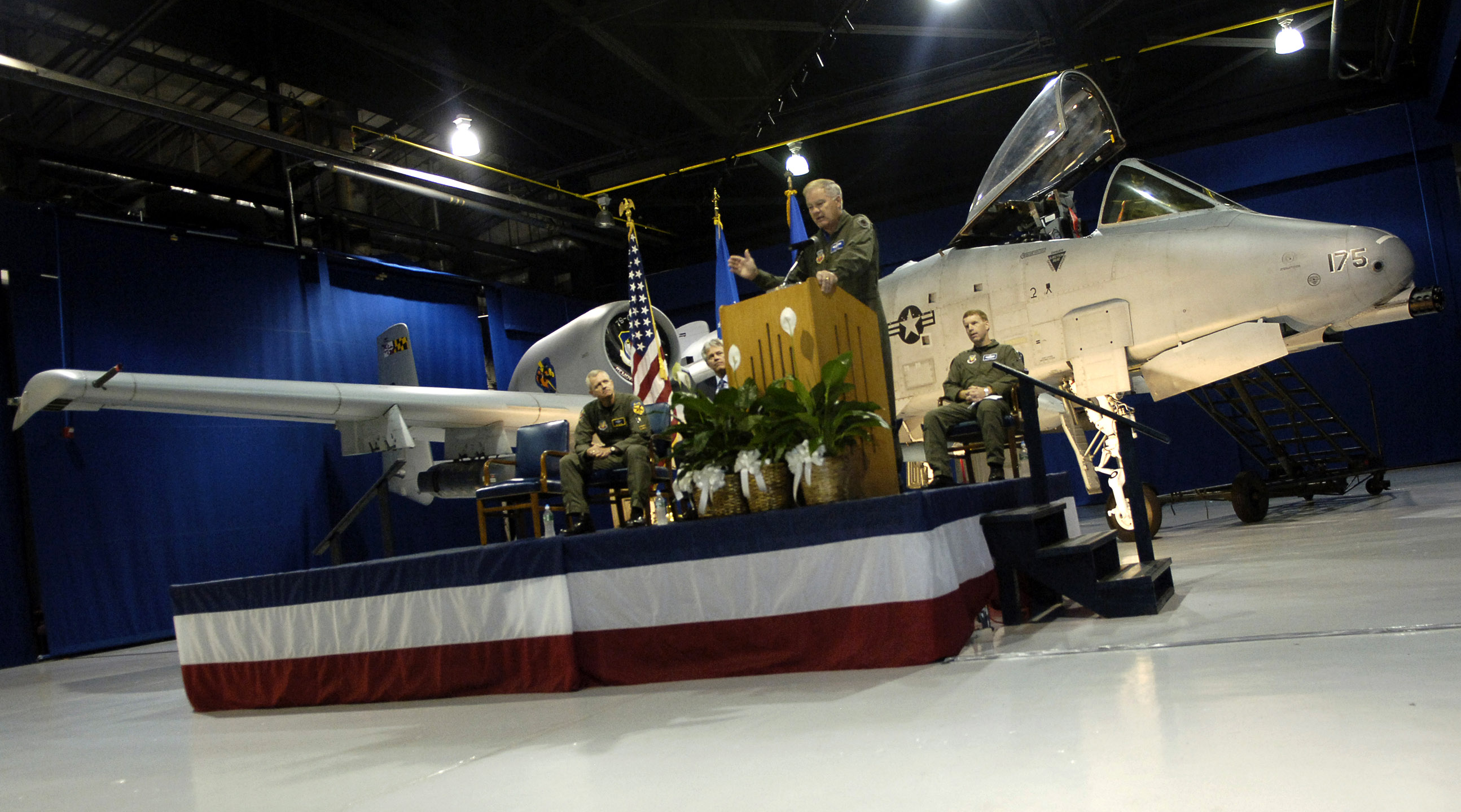A-10 Thunderbolt II gets technological 'thumbs up' > Air Force ...