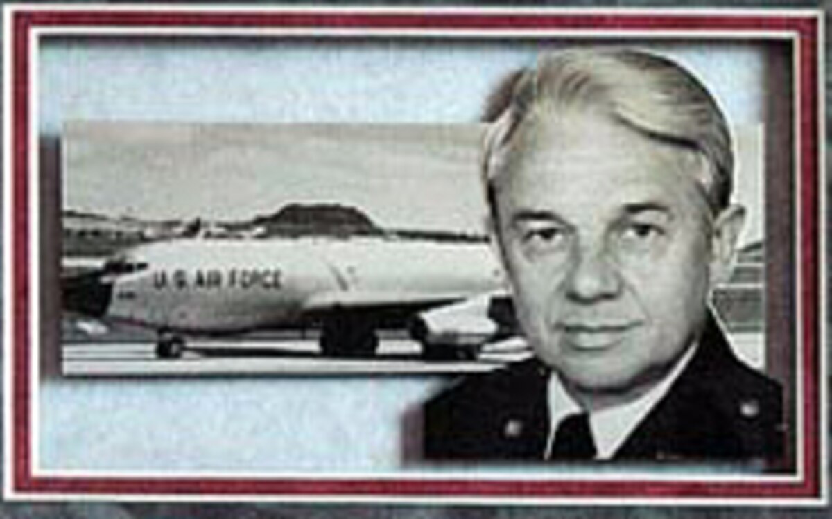 Maj. Gen. Doyle E. Larson > Minneapolis-St Paul Air Reserve Station ...