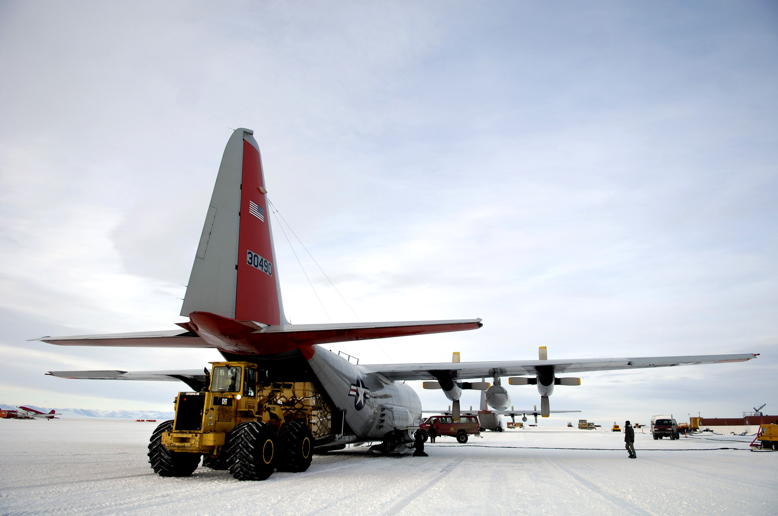 Operation Deep Freeze main season underway > Air Force > Article Display