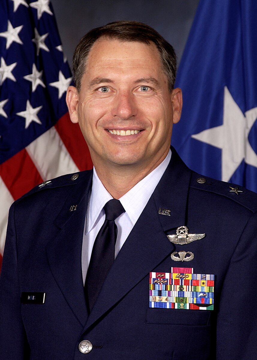 BRIGADIER GENERAL BRUCE E DAVIS Air Force Biography Display