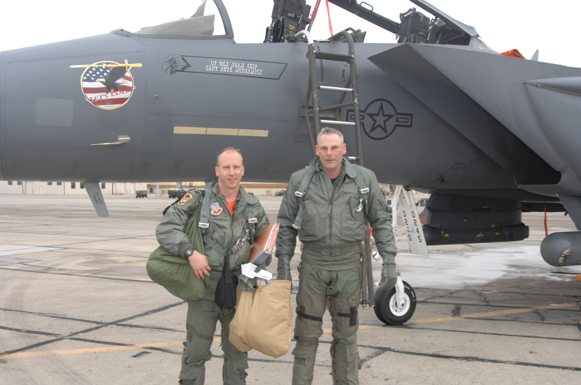 Honorary commanders receive flight of their lives > Mountain Home Air ...