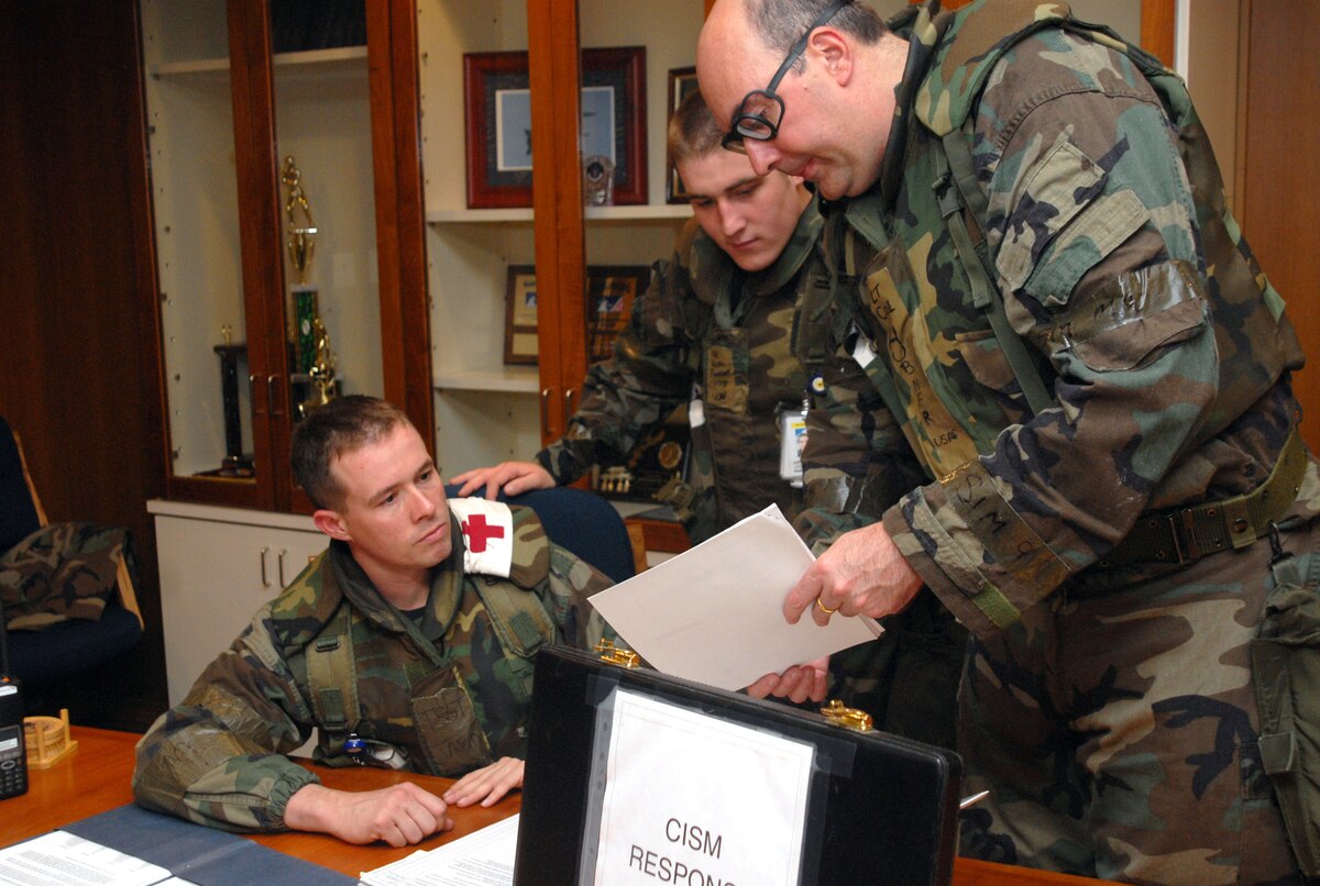 Operational readiness exercise tests Airmen, Marines > Air Force ...
