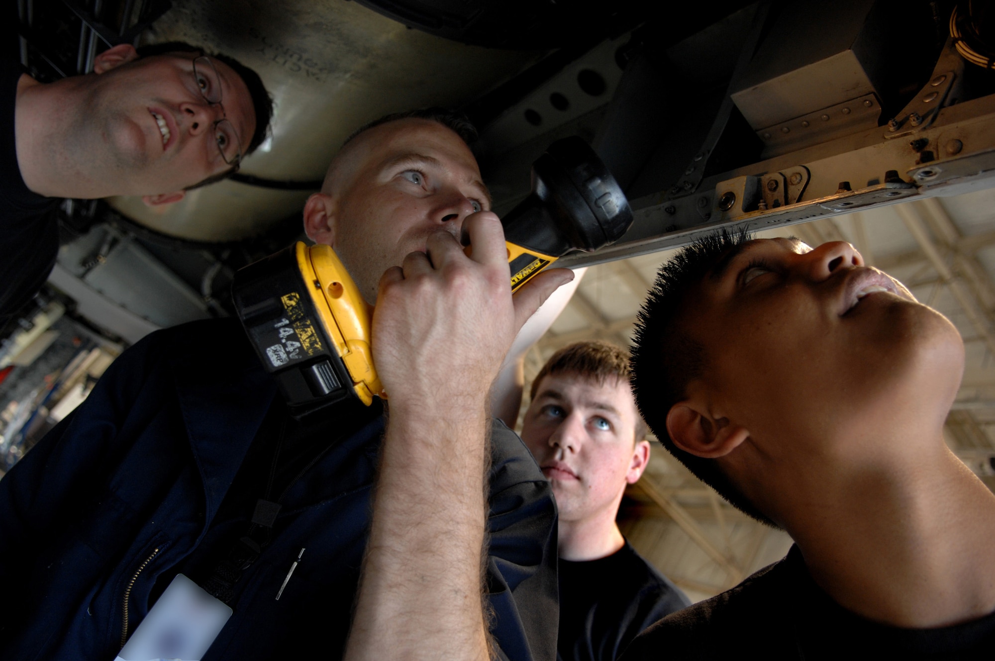 Moody phase maintainers keep 'Thunder' rolling > Moody Air Force Base ...