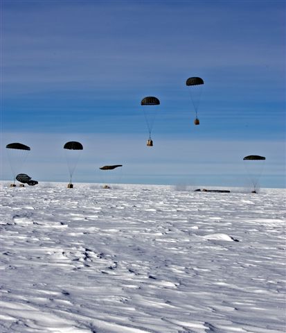 Joint effort key to success in Deep Freeze > Pacific Air Forces ...