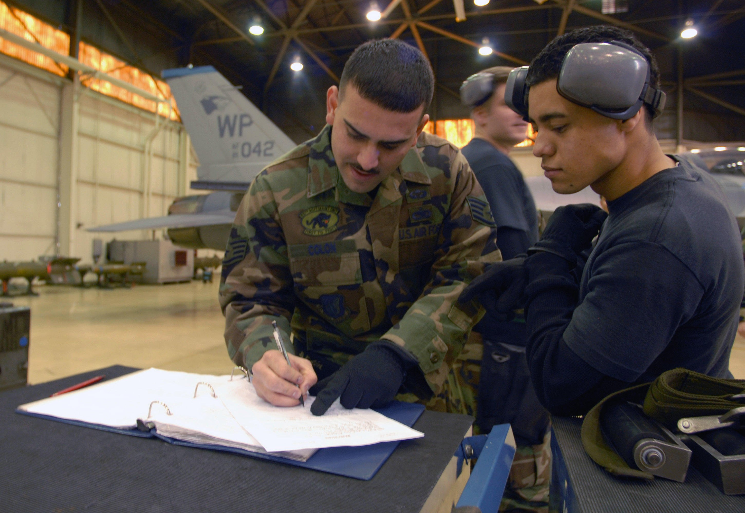 Heavy metal > Air Force > Article Display