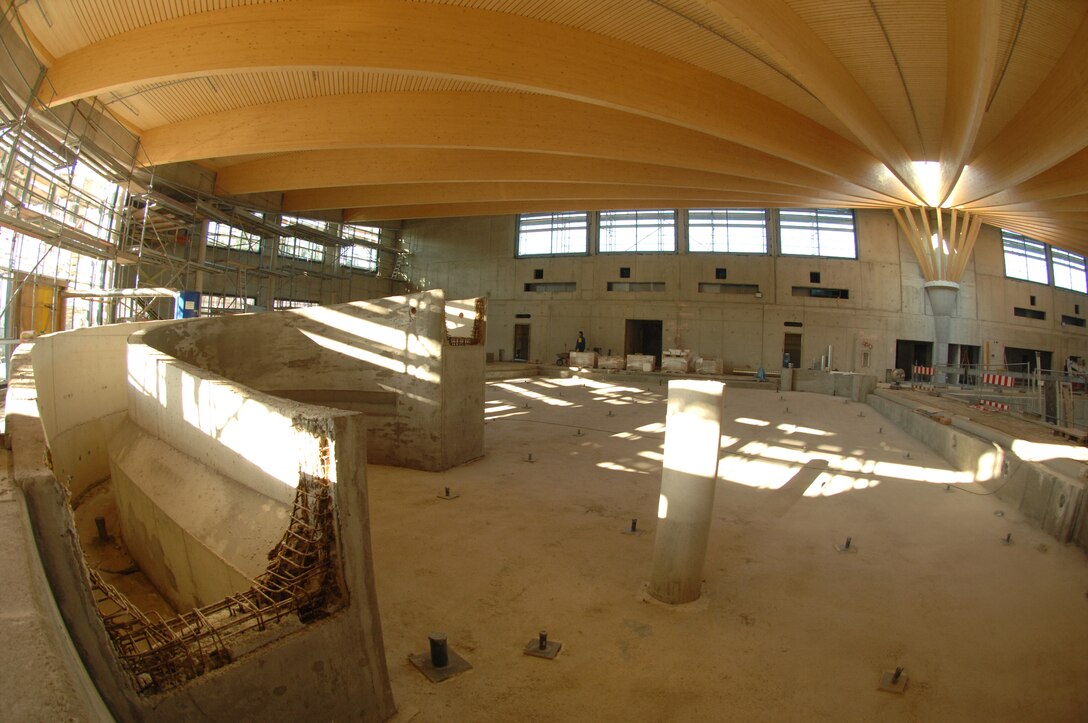 Indoor aquatic center