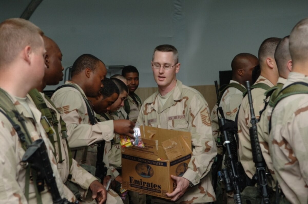Operation Candy Drop a success > Travis Air Force Base > Display