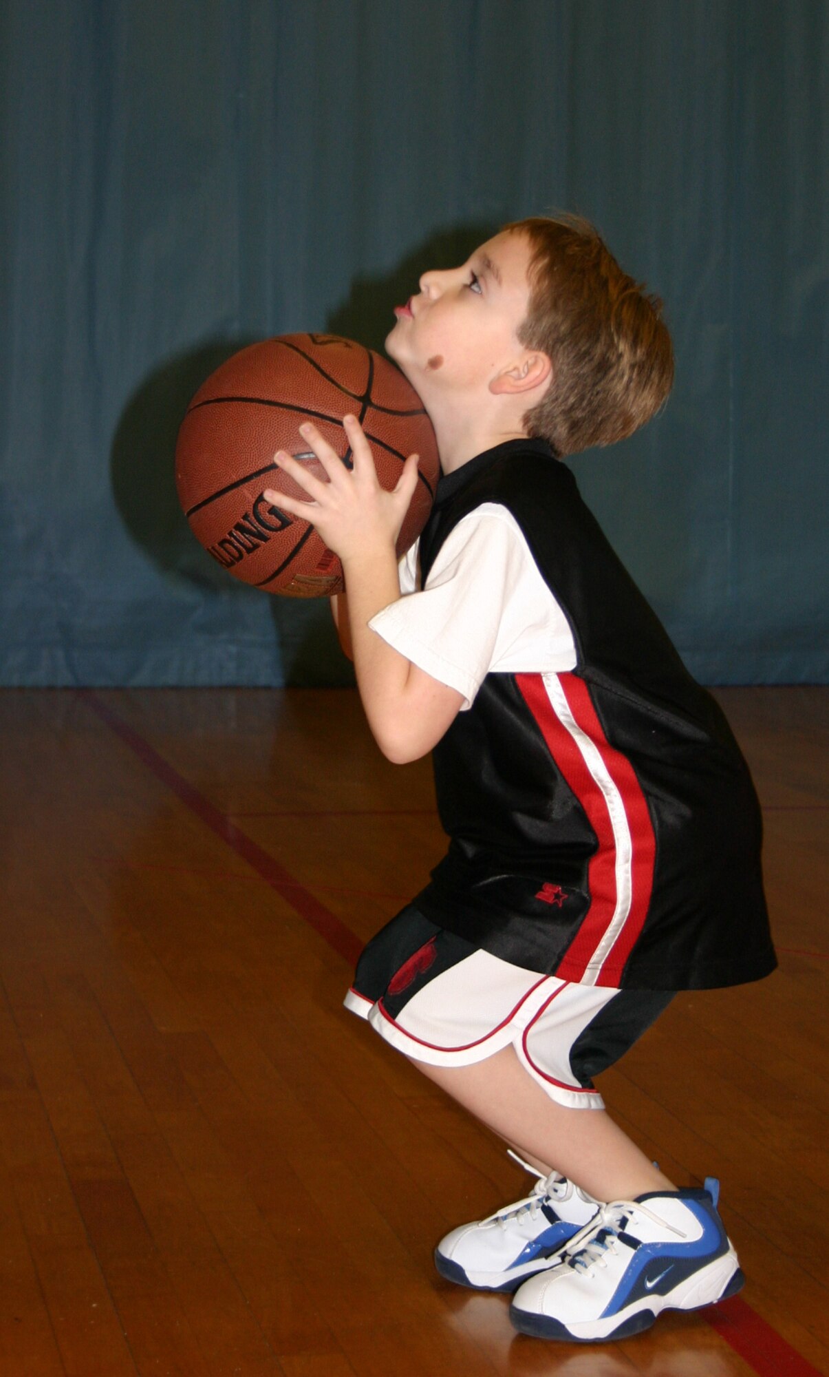 Laughlin youth basketball season kicks off > Laughlin Air Force Base ...