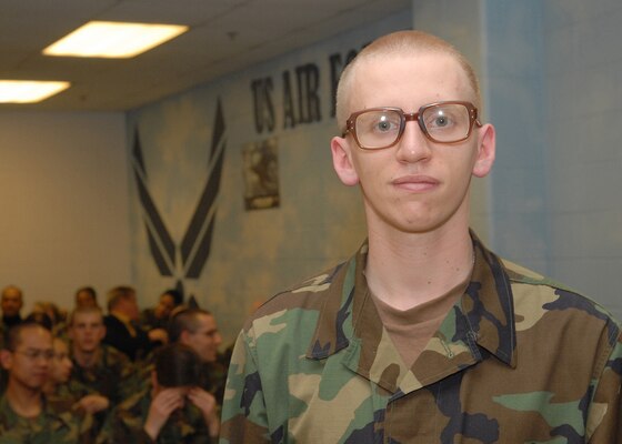 Basic trainees see choices > Joint Base San Antonio > News