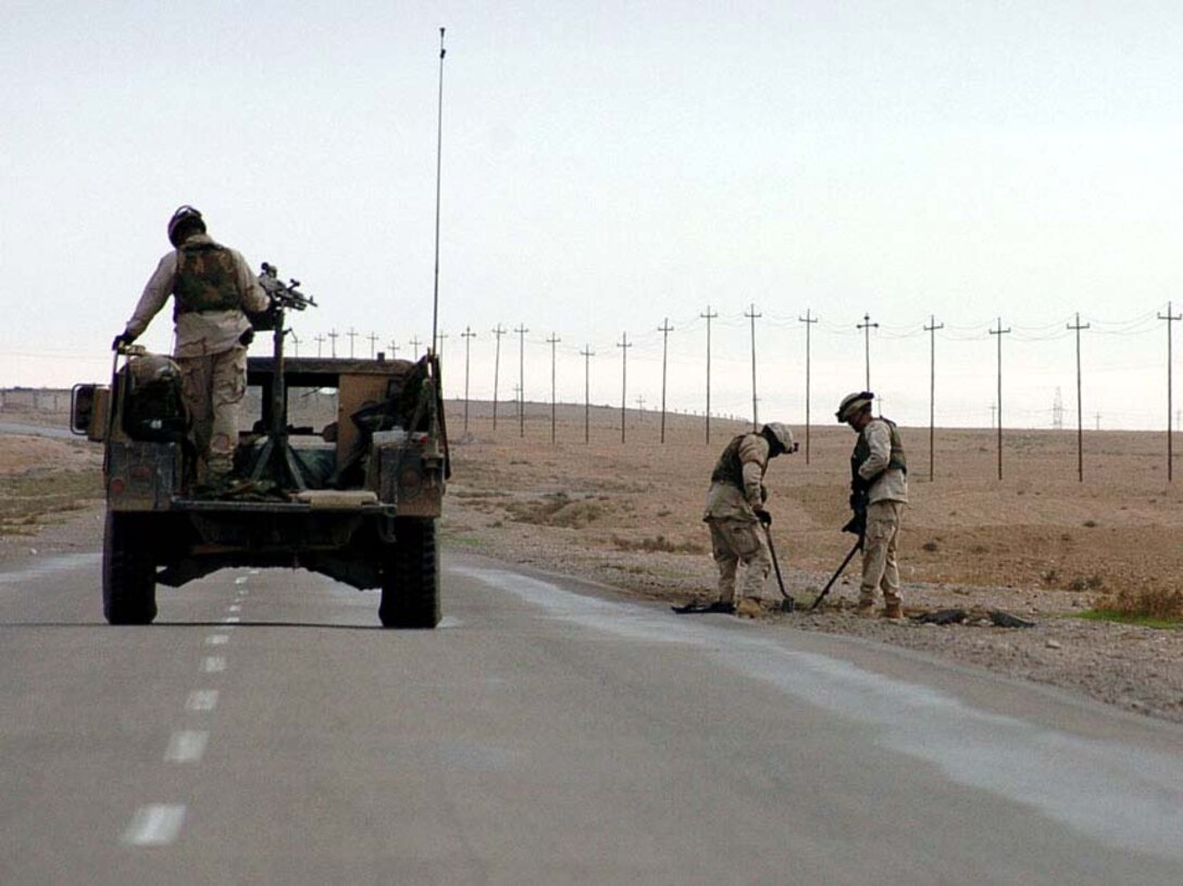 A Sapper from Company B, 65th Engineer Battalion, attached to Task ...