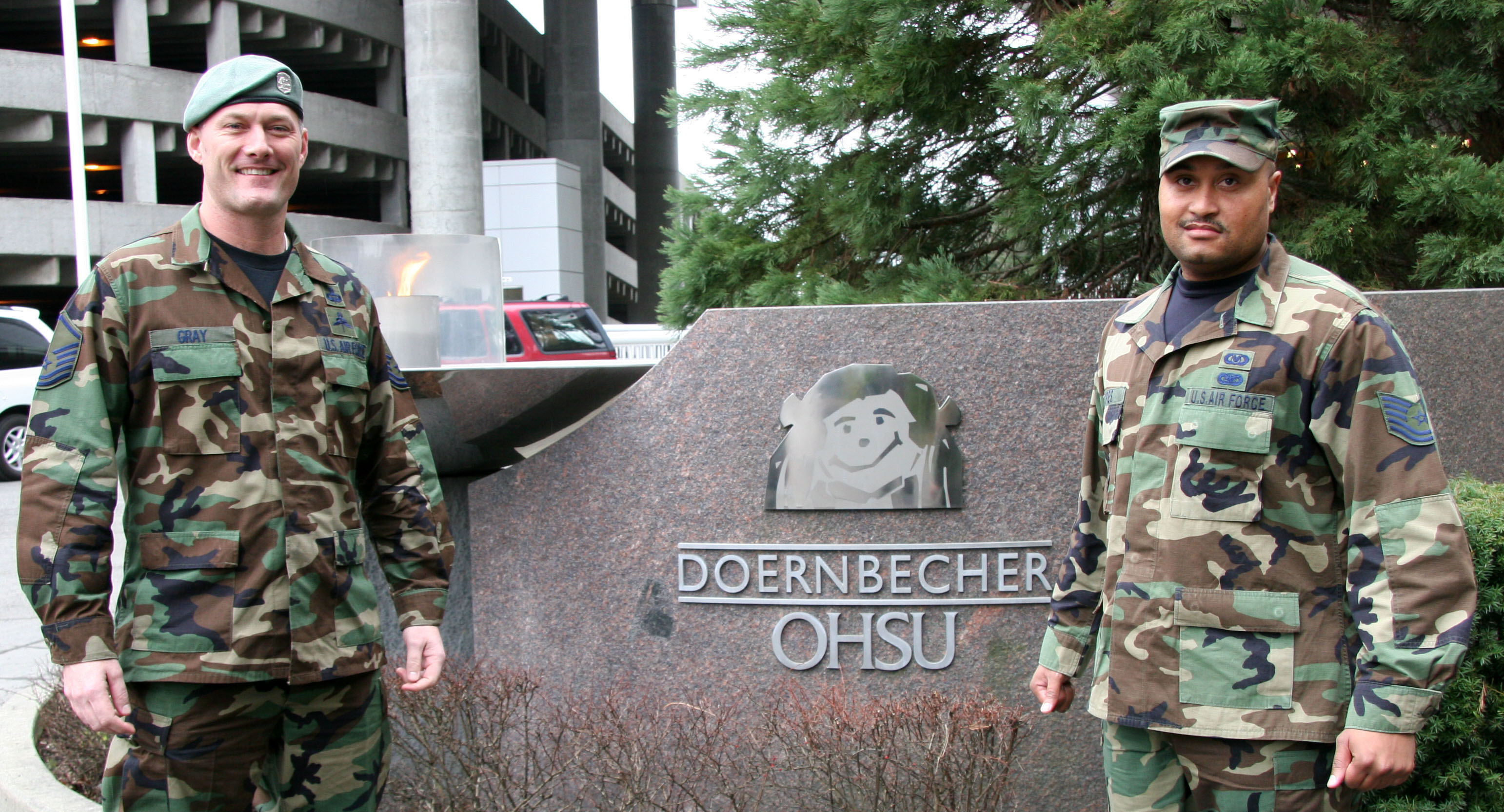 Instructors teach "PANDAs" how to survive in wild > Air Force Reserve ...