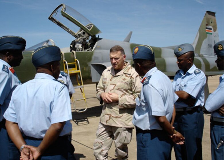 U.S. Central Command air power official meets with Kenya Air Force > U ...