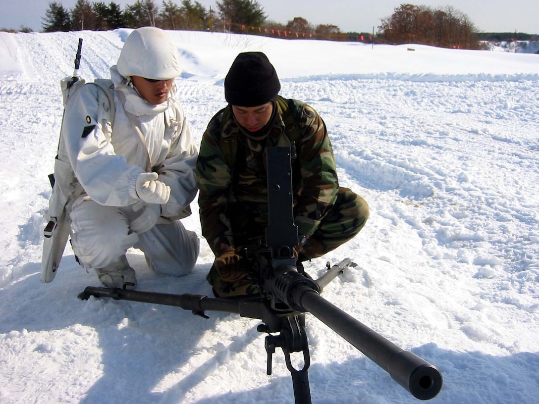 Sgt. Jose A. Garciamatarrita, Maryland Army National Guard, performs a ...
