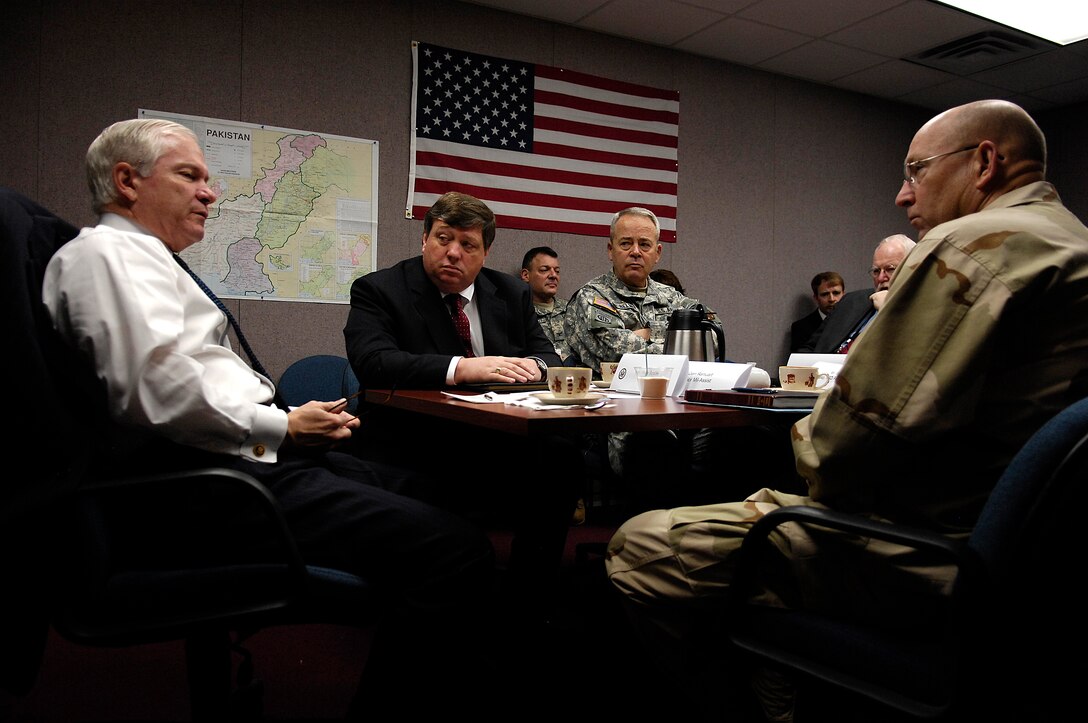 Defense Secretary Robert Gates and Lt. Gen. Gene Renuart attend a ...