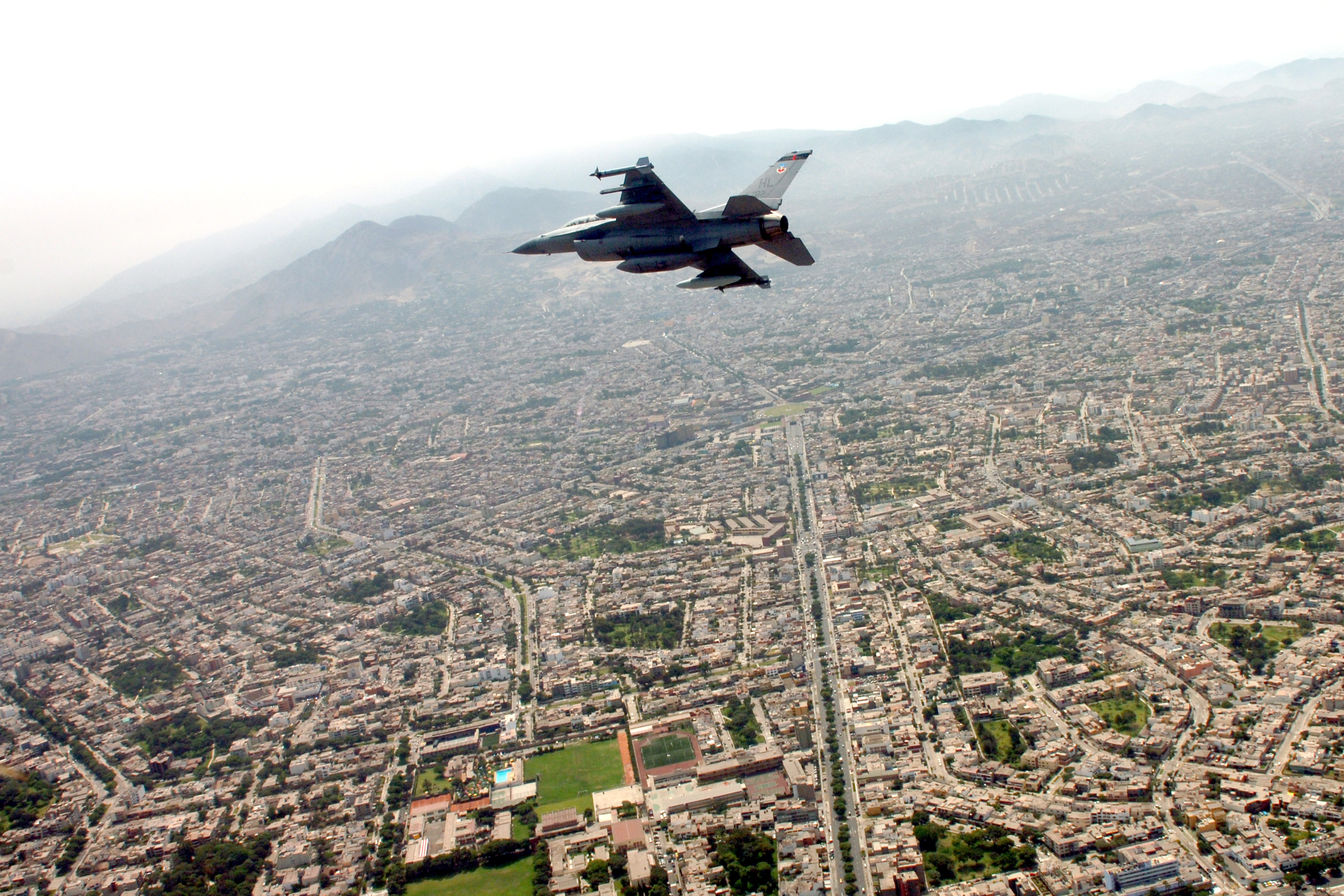 Airmen work alongside Peruvian military during joint exercise > Air ...