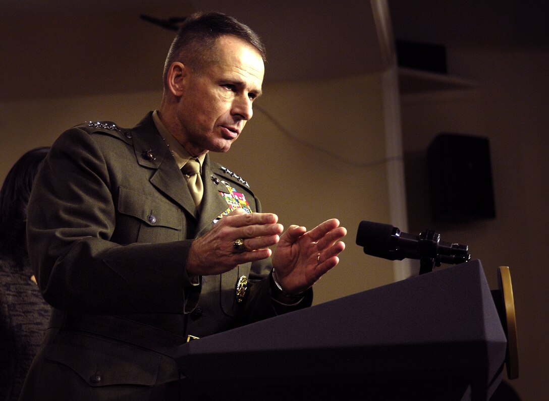 Chairman of the Joint Chiefs of Staff Marine Corps Gen. Peter Pace ...