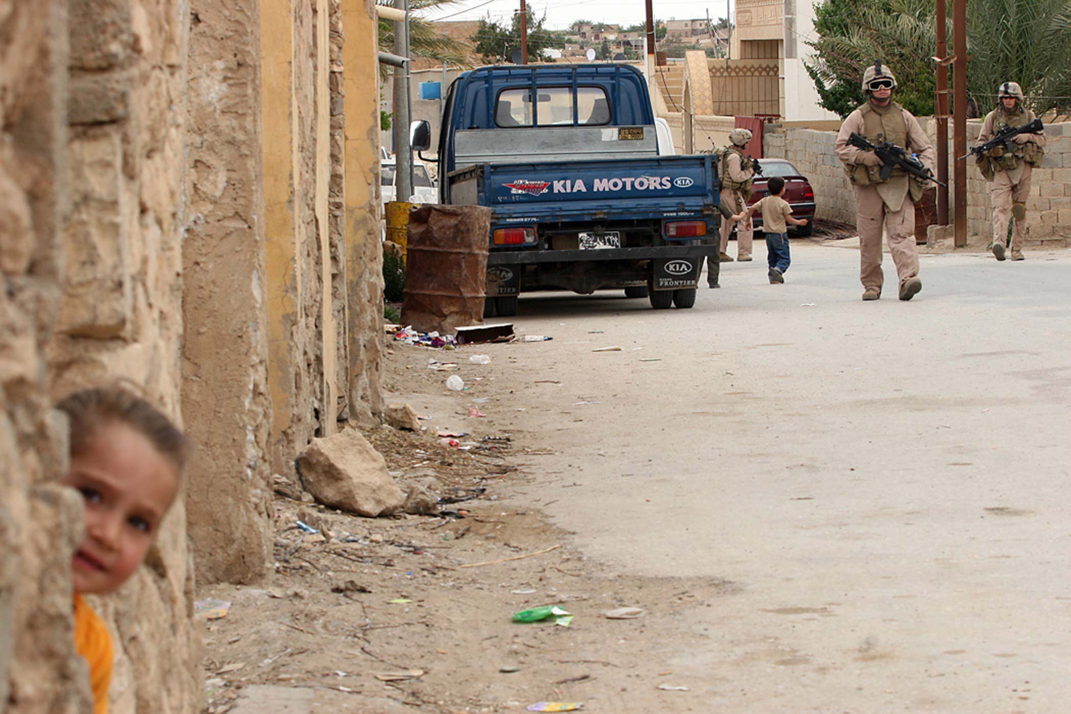 PMI teaches skills of his trade > United States Marine Corps Flagship ...